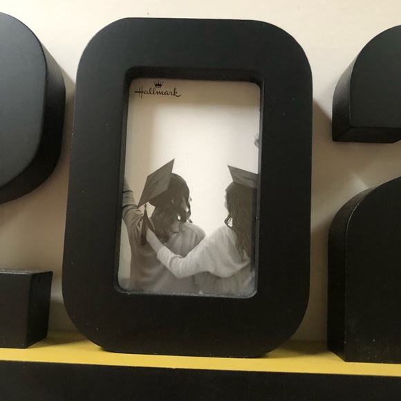 Hallmark | Accents | Hallmark 22 Picture Photo Frame Black W Gold ...